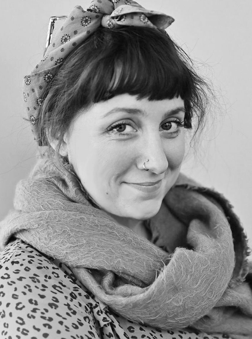 Laura Darling - The Core Story